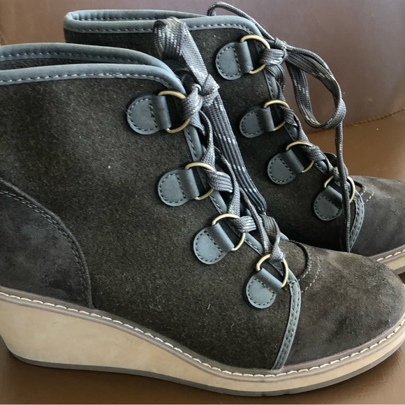 Merona | Shoes | Merona Green Suede Lace Up Heeled Platform Boots ...